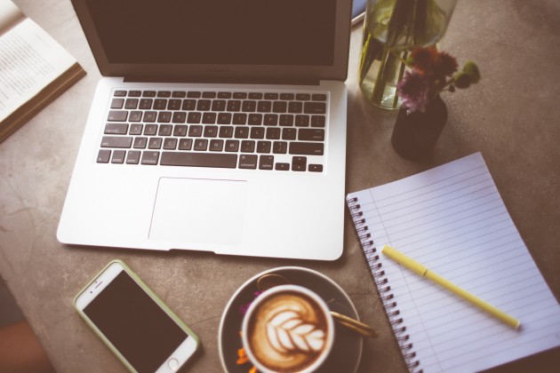 5 Ways to Connect with your Online Classmates | Uloop